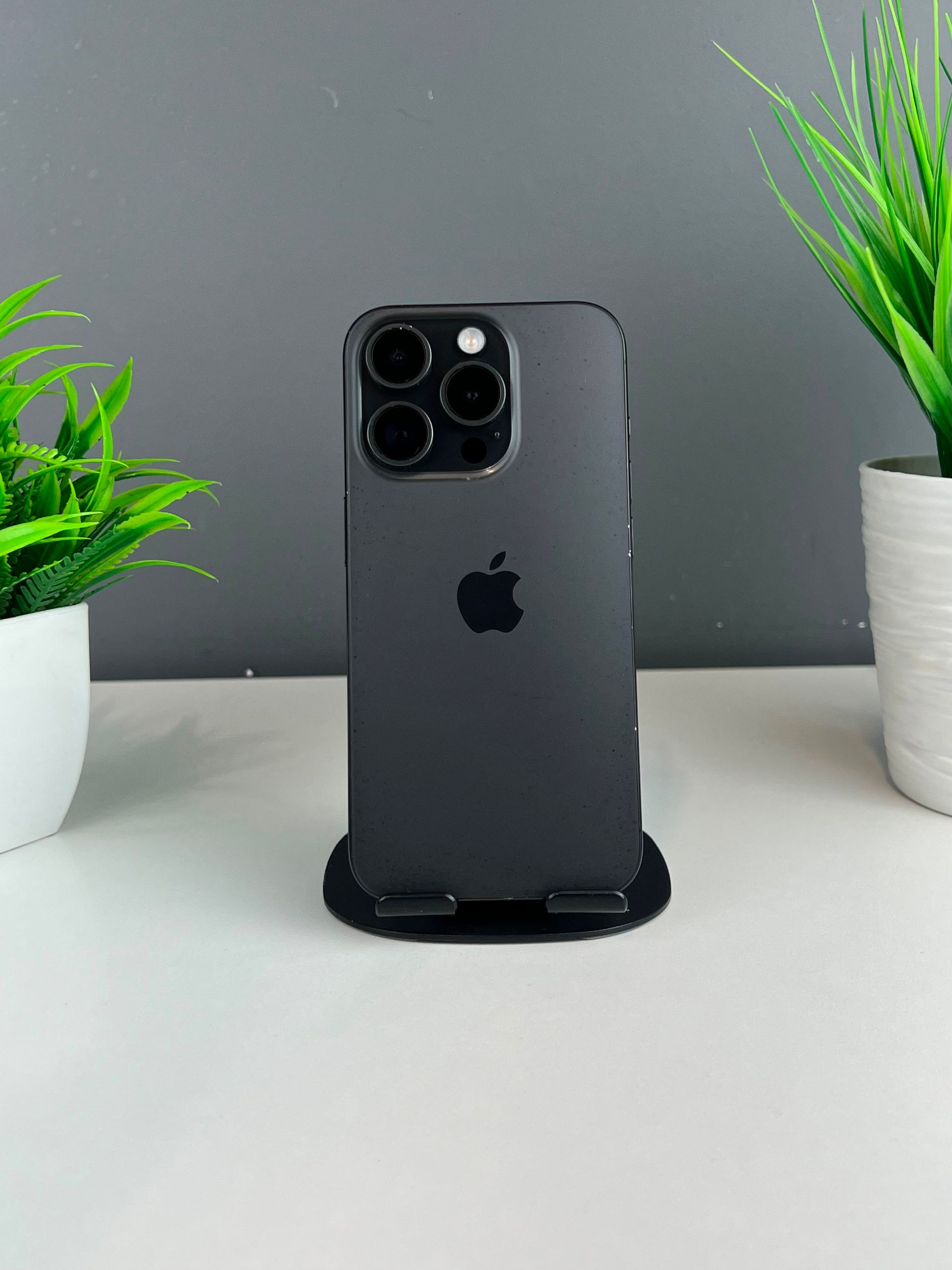 Apple iPhone 15 Pro 256 GB б/у - купить в Alo-Alo